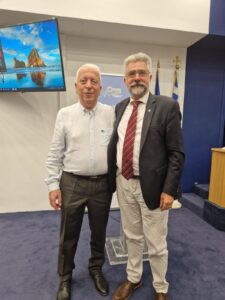 O Πρόεδρος του ΕΛ.Ι.Ν.Τ. Δρ. Νικόλαος Λιάπης στο 2ο Πανελλήνιο Συνέδριο ...